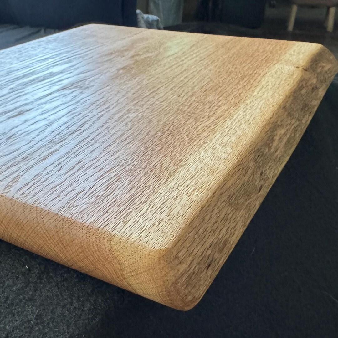 Red Oak Live Edge Cutting Board - Etsy