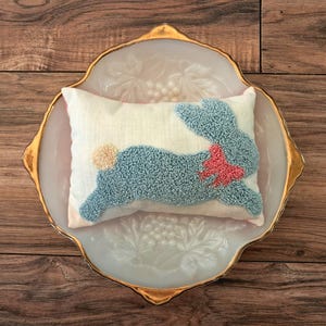 Beginner Punch Needle Pattern - Pastel Rabbit With Bow and Fluffy Tail ...