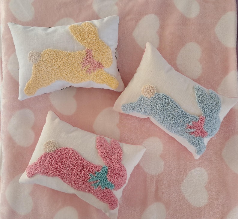 Beginner Punch Needle Pattern - Pastel Rabbit With Bow and Fluffy Tail ...