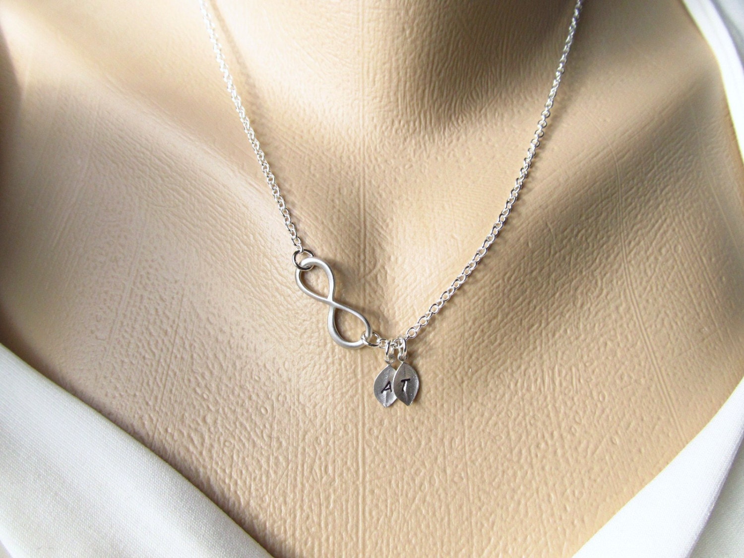 Personalized Infinity Necklace Initial Necklace Mom Jewelry - Etsy