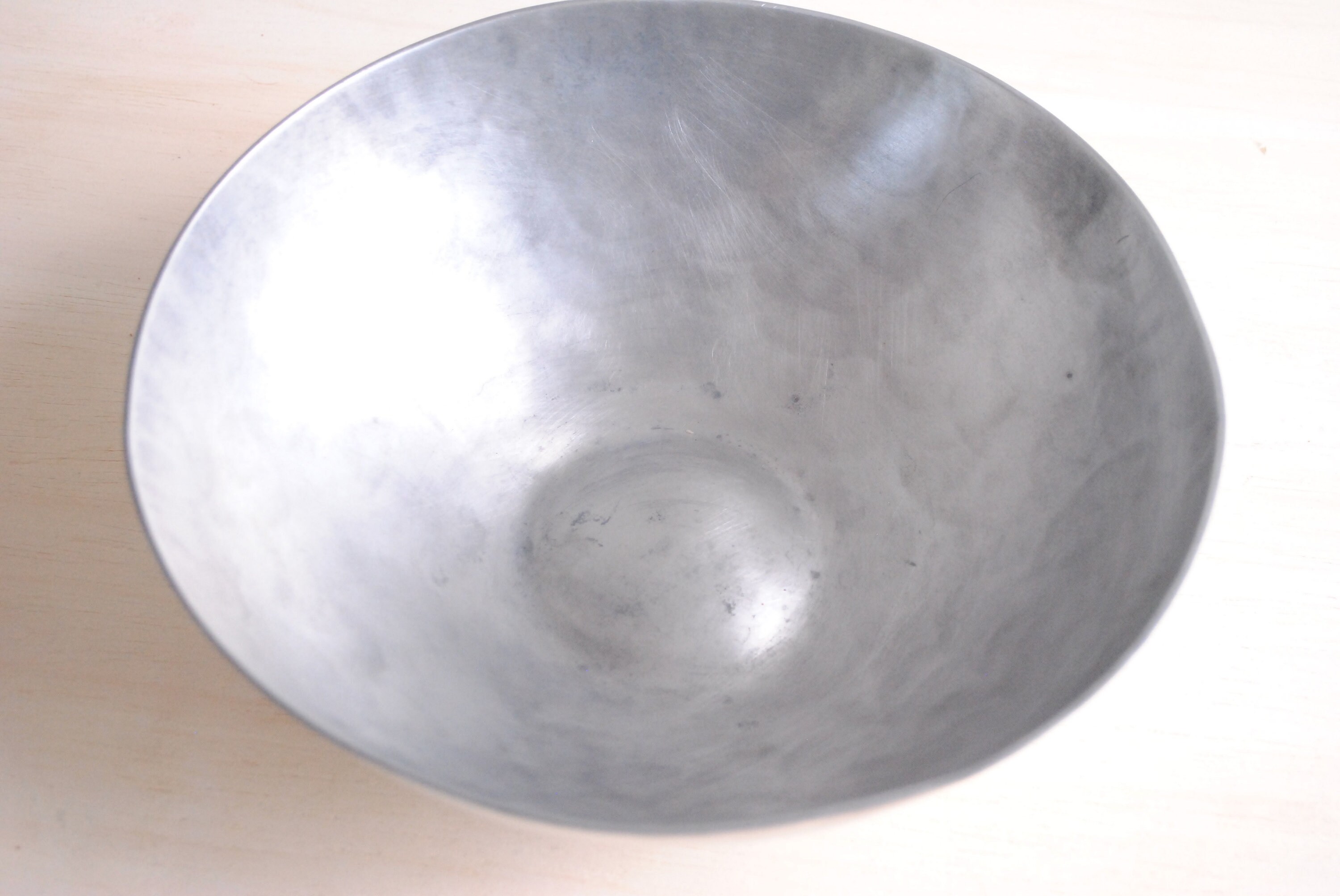 Vintage Hand Hammered Pewter Bowl Gene and June Lesch | Etsy