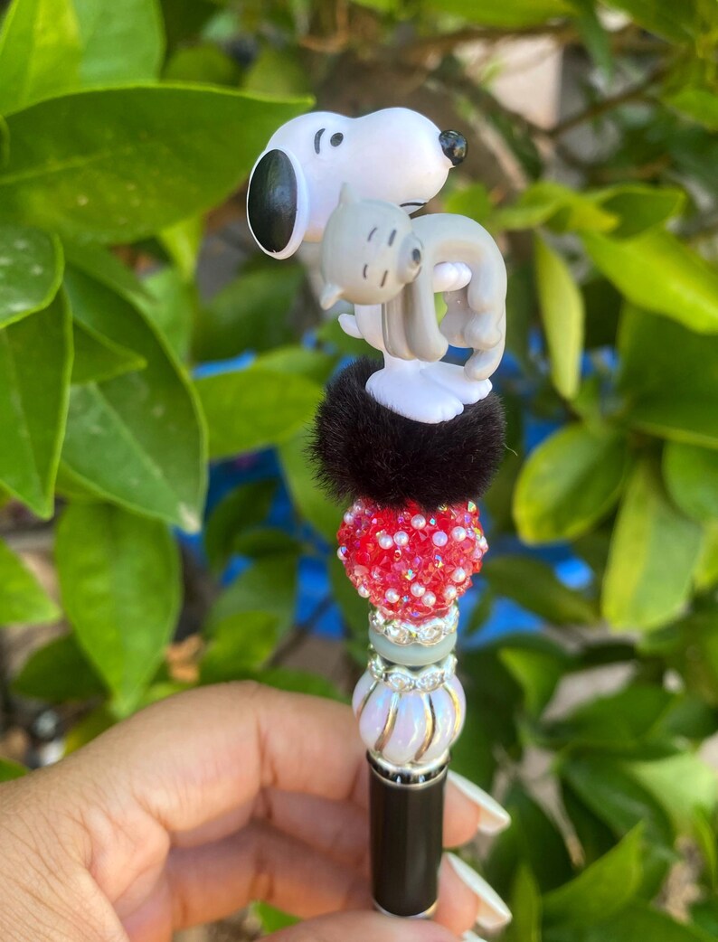 Snoopy Pen - Snoopyandwoodstock, Peanuts, Beaded Pen - Etsy