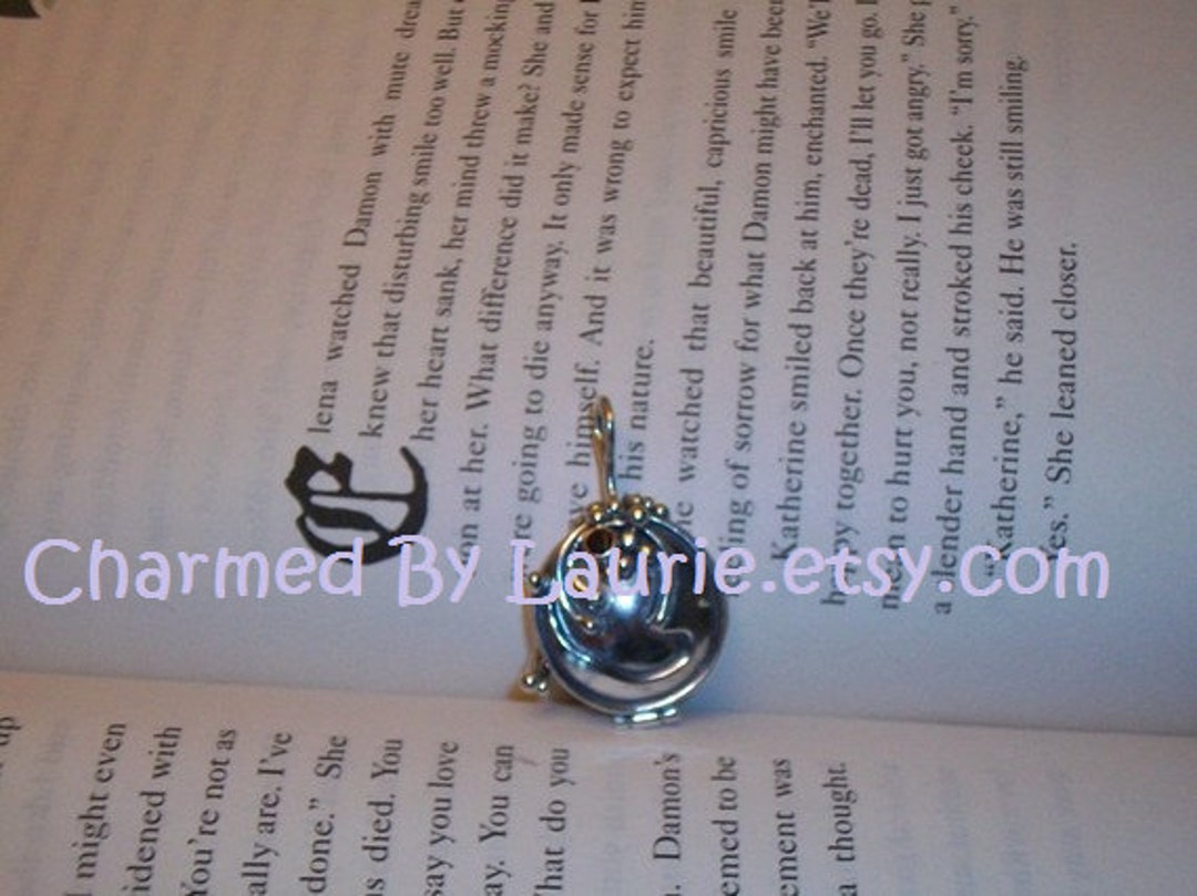 Sterling Sliver Elena Locket- Pre Order - Etsy