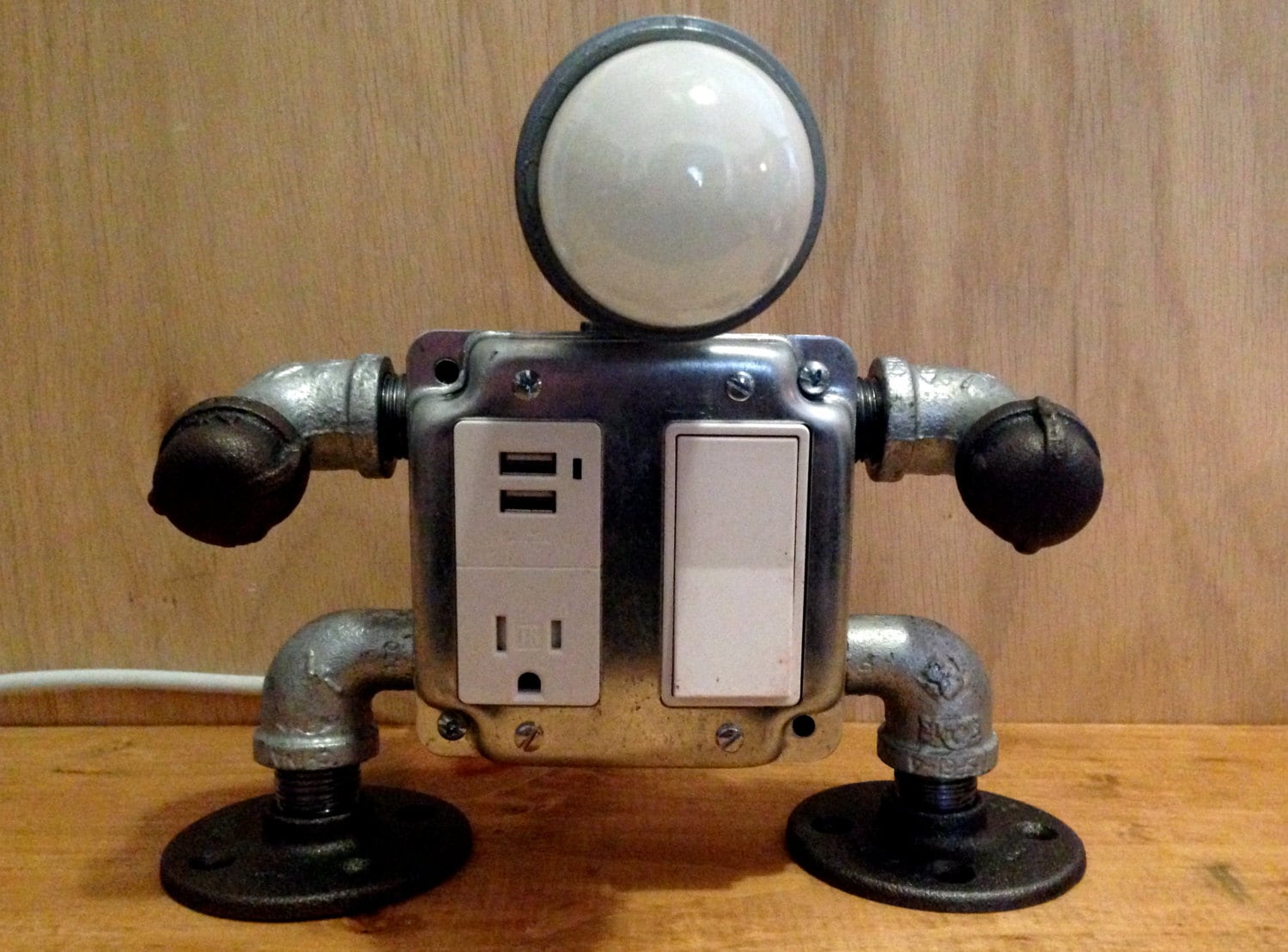 Lámpara robot con salida USB - Etsy España