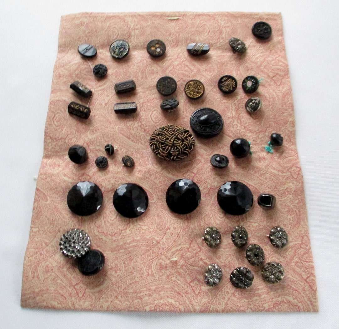 Vintage Button Display Card 40 Metal, Brass, and Assorted Black Buttons ...
