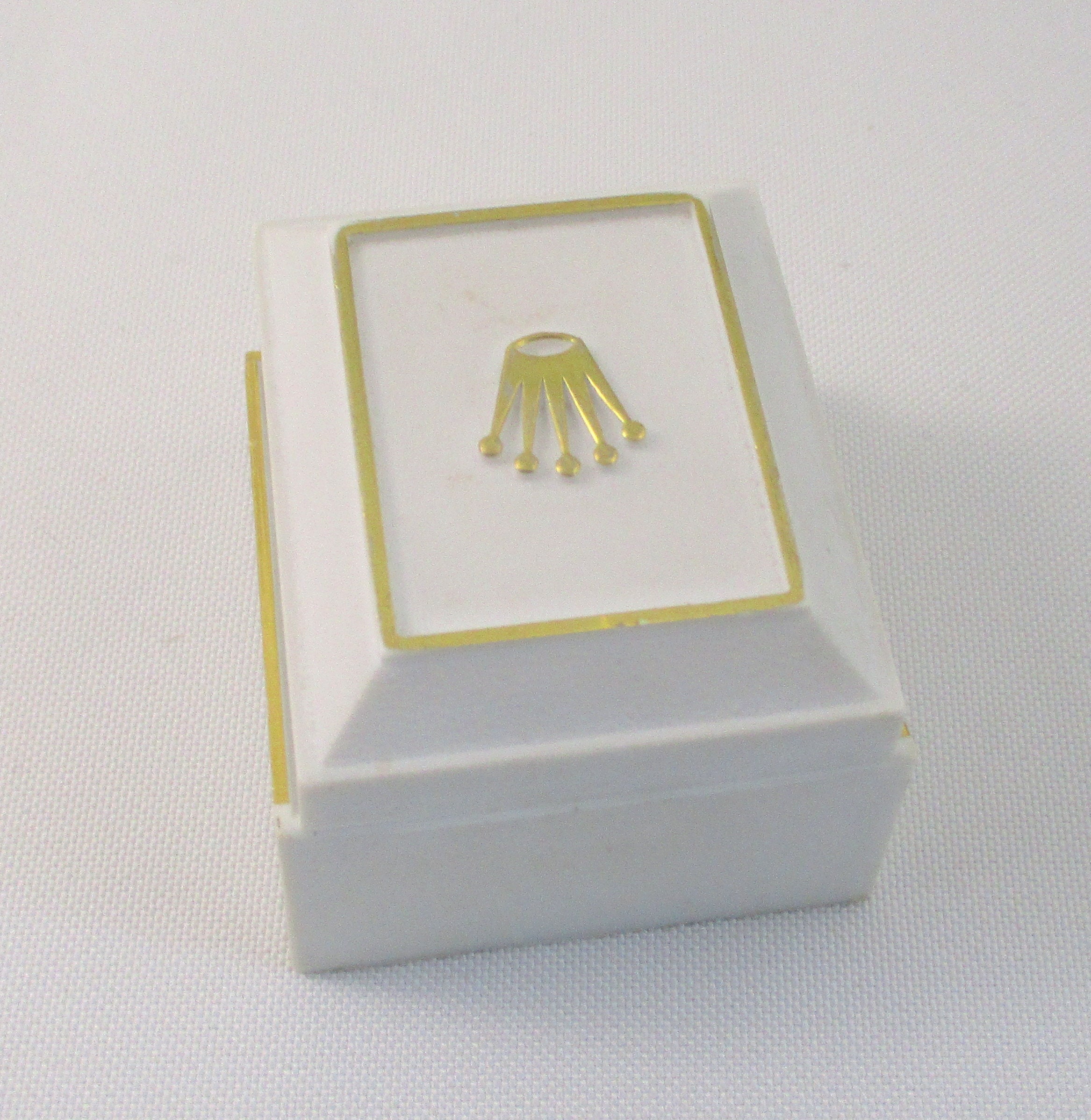 Vintage Plastic Ring Box Jewelry Presentation Case Crown Design - Etsy