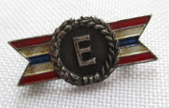 Vintage Army Navy Production Award Pins for Excellenc… - Gem