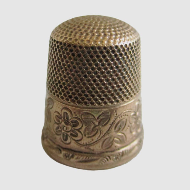 Vintage Stern Bros. & Co. Monogrammed Engraved Floral Design Thimble ...