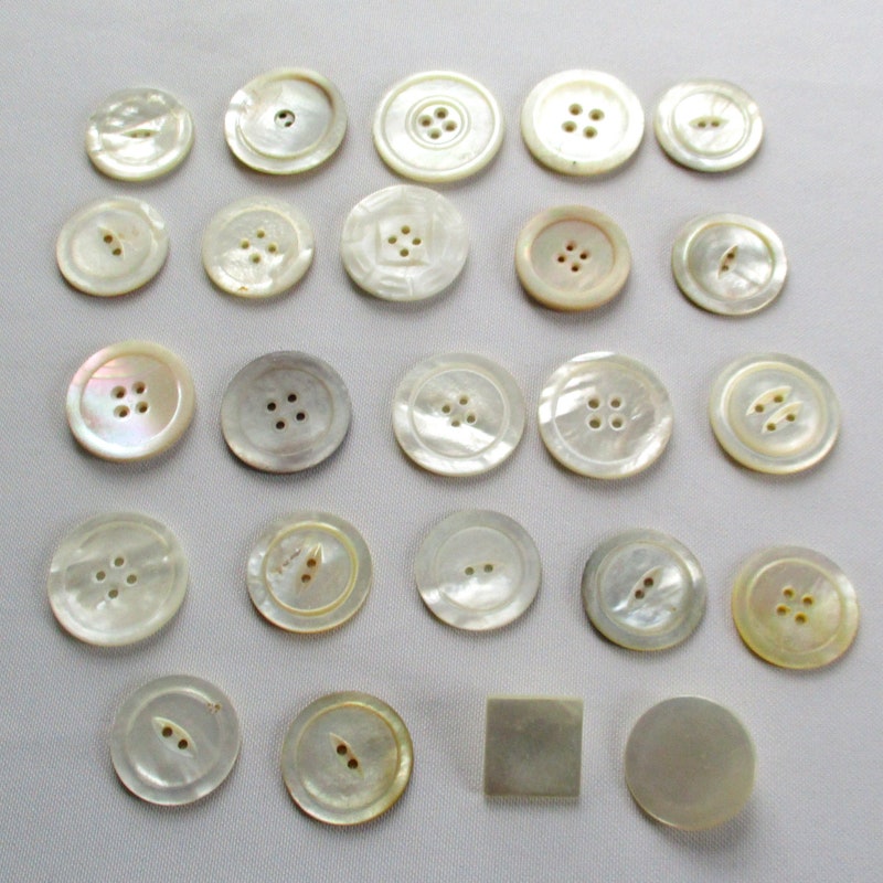 Antique Mother of Pearl Buttons - Etsy