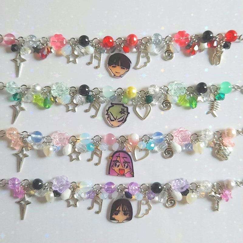 Aliens Jewelry - Etsy