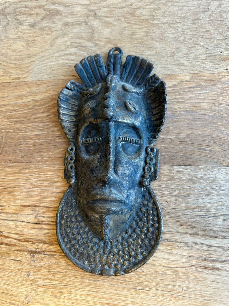 Benin Bronze Mask – African Art Masterpiece - Etsy