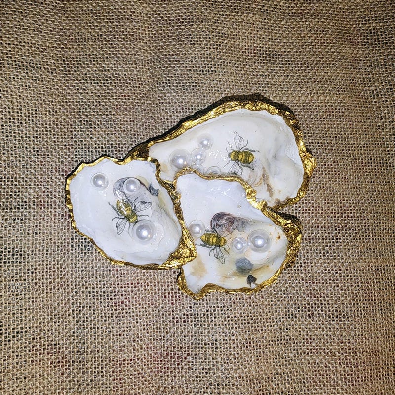 Bee Water Stations Shell - Etsy