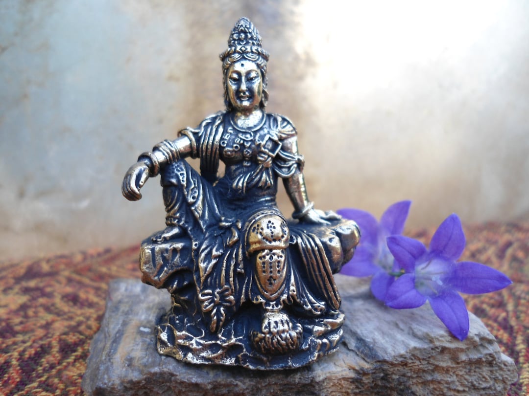 Quan Yin Statue Small Brass Kuan Yin Portable Altar Meditation Travel ...