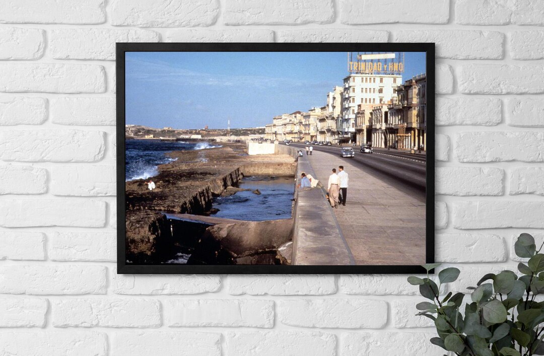 Framed Canvas Cuba, Strolling on the Malecon Havana Cuba 1960s, Retro ...