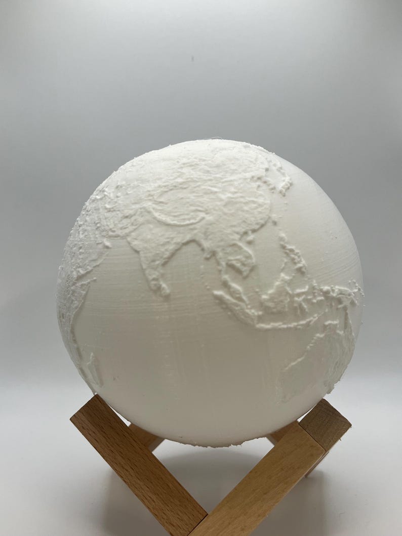 Earth LED Planet Lamp Realistic Space-themed Night Light for Kids ...