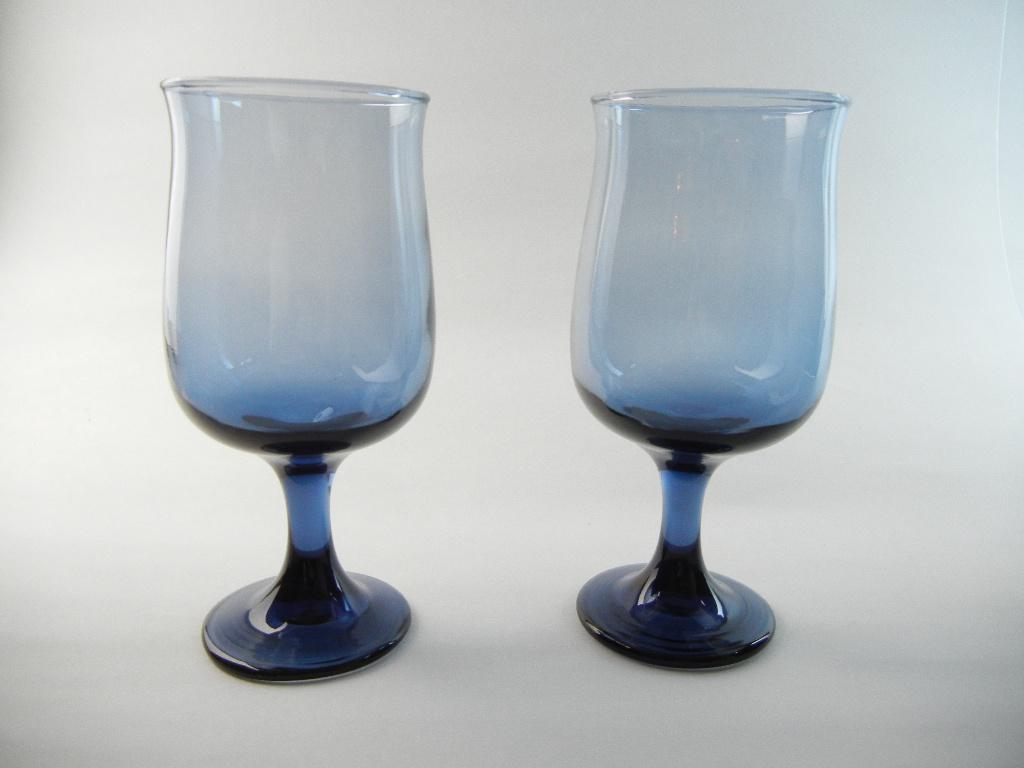 Blue Water Glasses Stemmed 10oz Beverage Glasses - Etsy