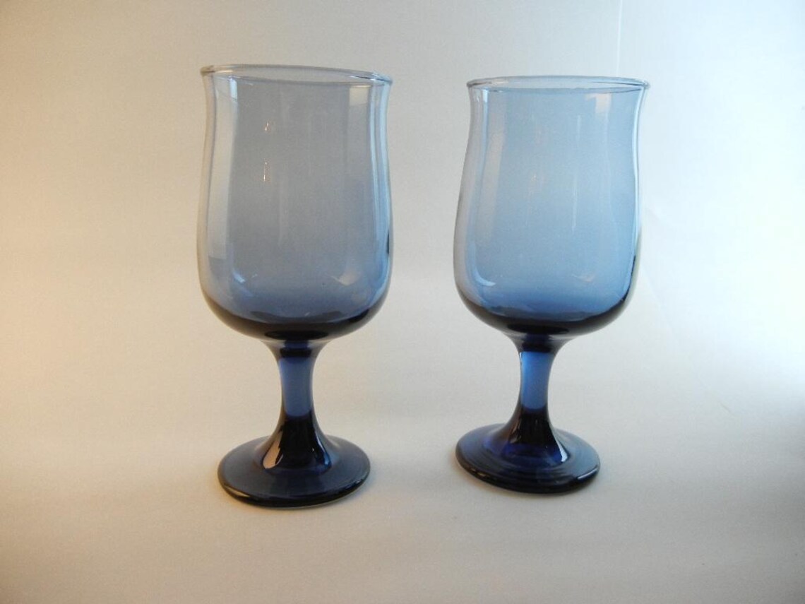 Blue Water Glasses Stemmed 10oz Beverage Glasses - Etsy