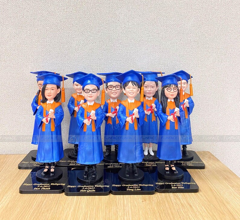 Graduation Custom Figure, Custom Bobblehead, Family Statue, House ...