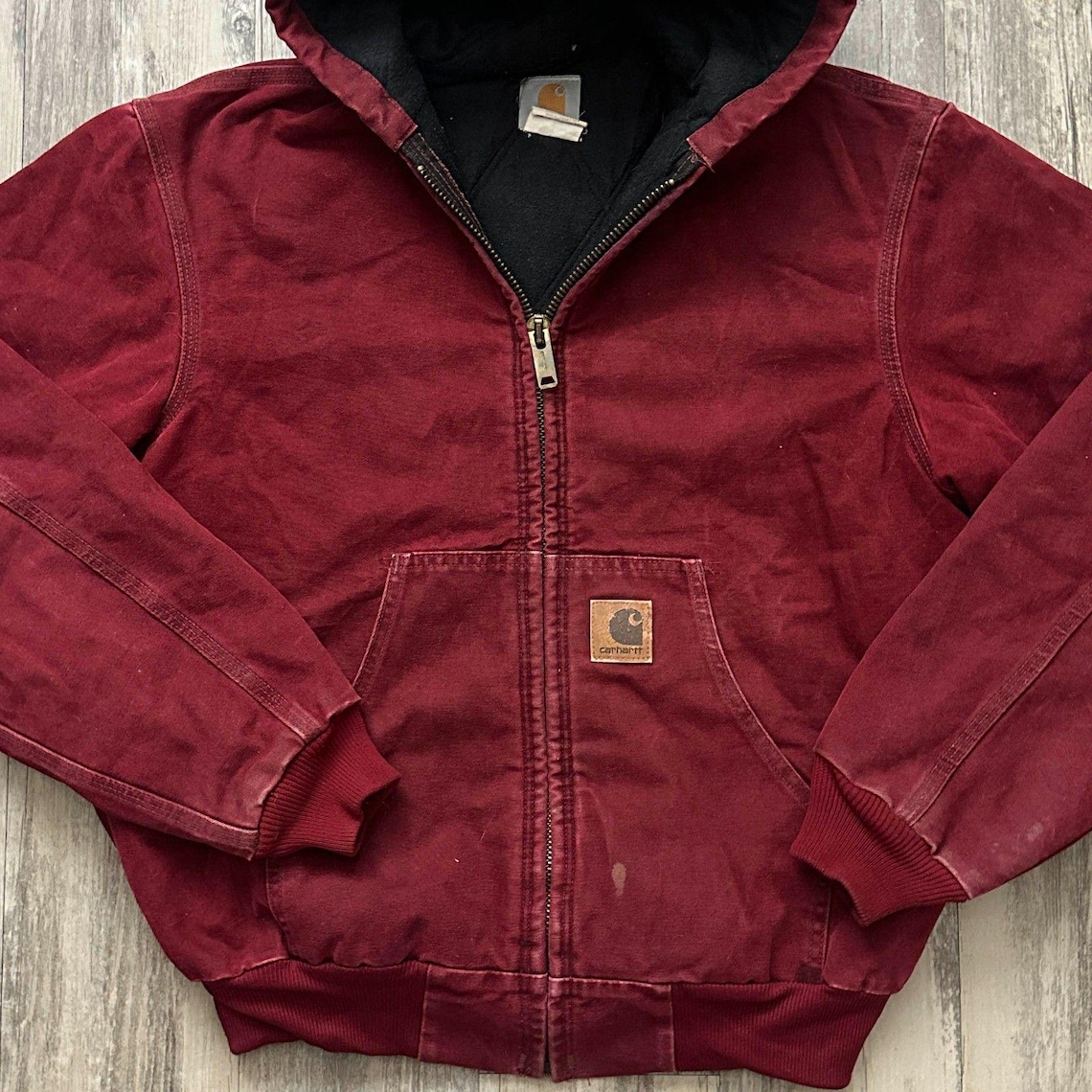 Vintage Carhartt J130 CRI Crimson Red Hooded Workwear Jacket Size ...