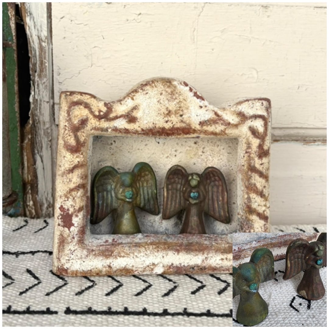 Vintage Little Pottery Nicho With a Pair of J. Diller Iridescent Raku ...