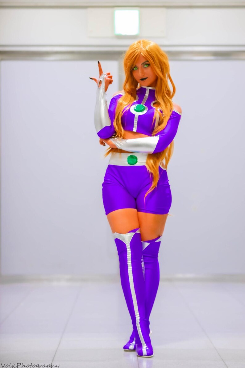 Starfire Cosplay Postcard - Etsy