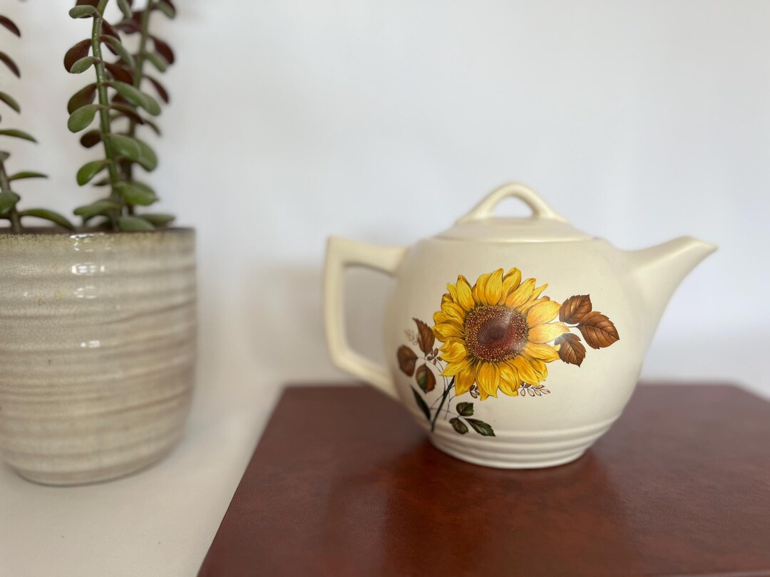 Vintage Teapot, "sunflower" Mccoy Pottery - Etsy