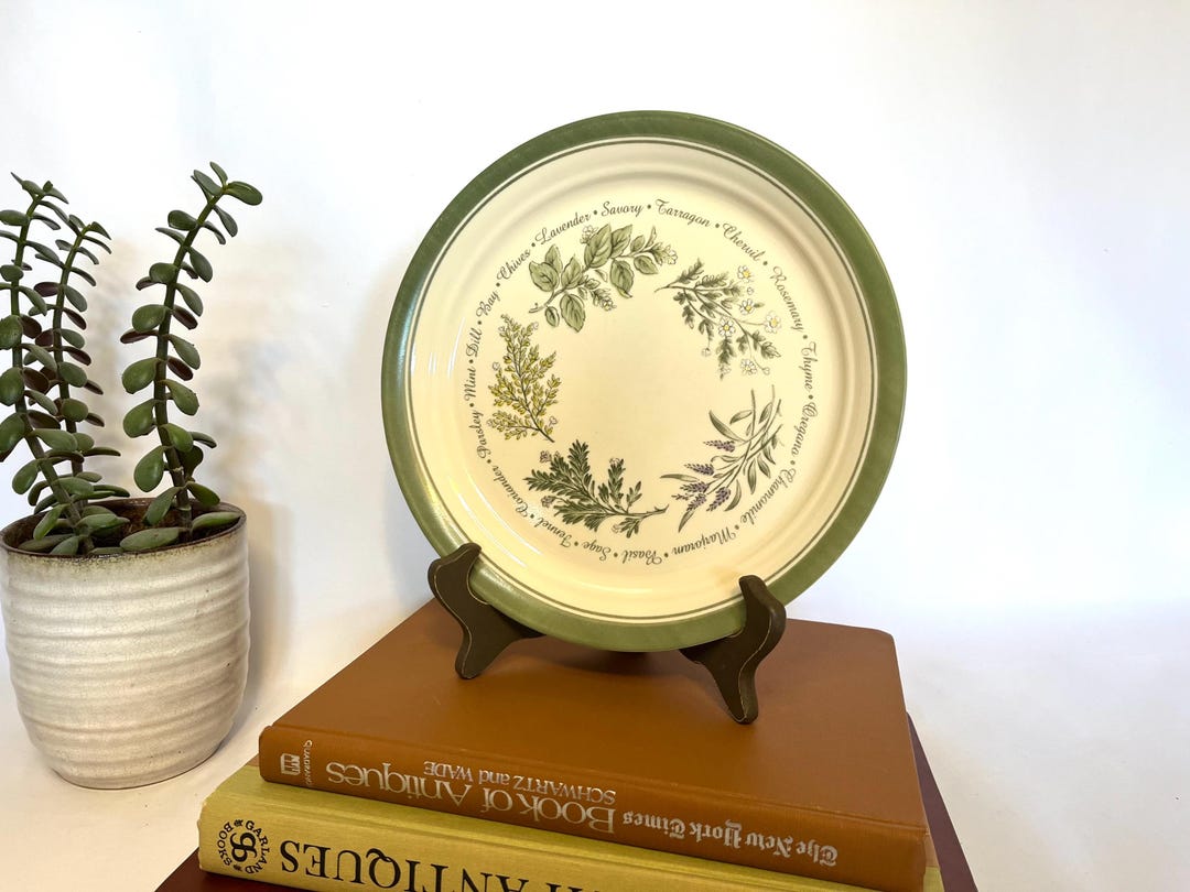 Vintage Herb Plate, Corelle Thymeless Herbs, Decorative Plate - Etsy