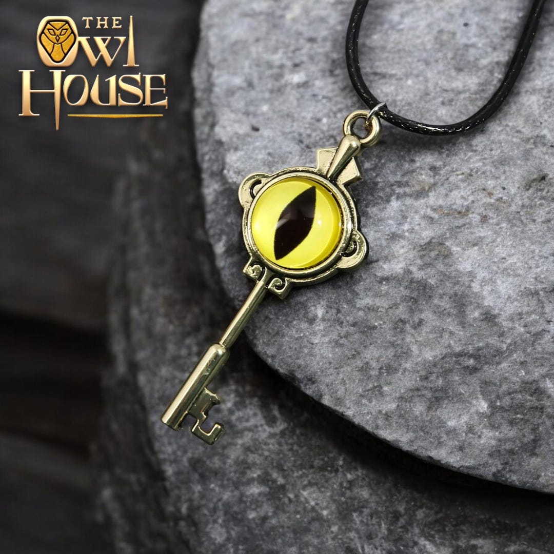 Anime the Owl House Amity Portal Key Necklace | Vintage Gold Eye ...