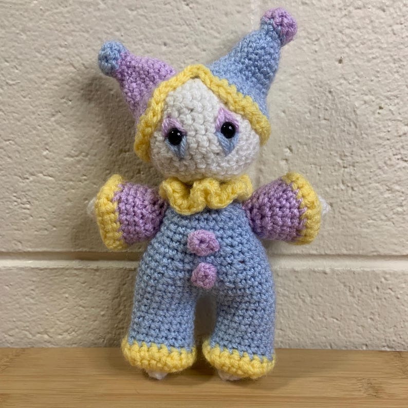 Jester Amigurumi - Crochet Pattern - Etsy
