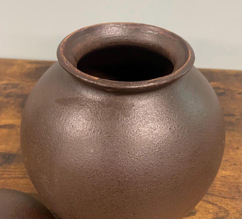 Handmade Korean Onggi Jar (1/2 Gallon) for Fermenting Soybean Paste ...
