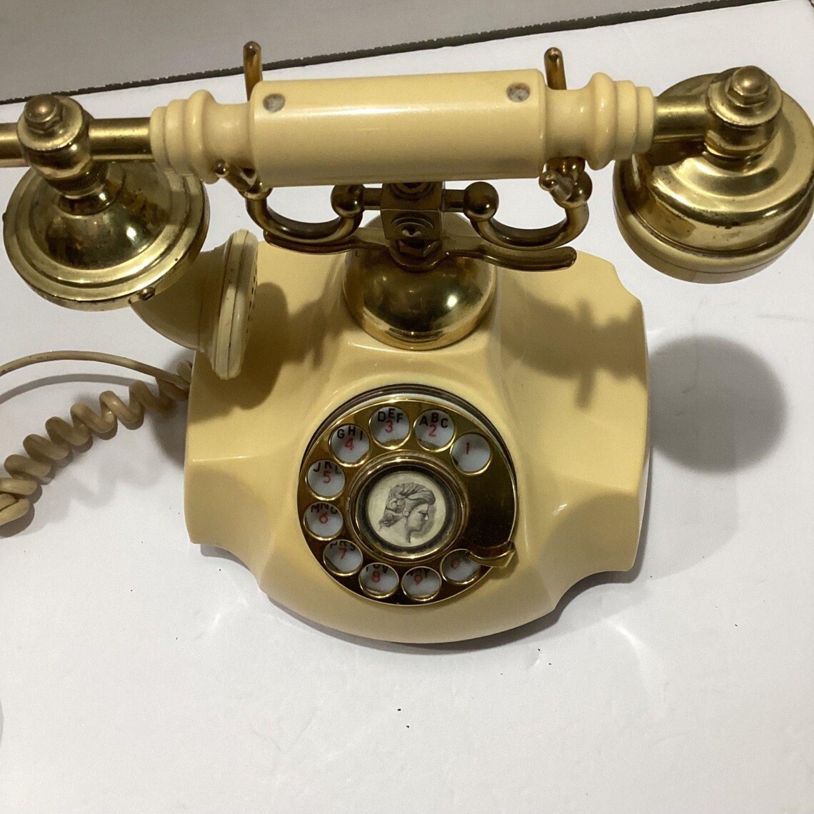 Vintage Electra Montgomery Ward Phone Japan Serial #8667 Rare Cream ...