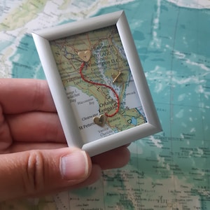 Long Distance Map Frame, String of Fate Gift (2x2.7") - Etsy
