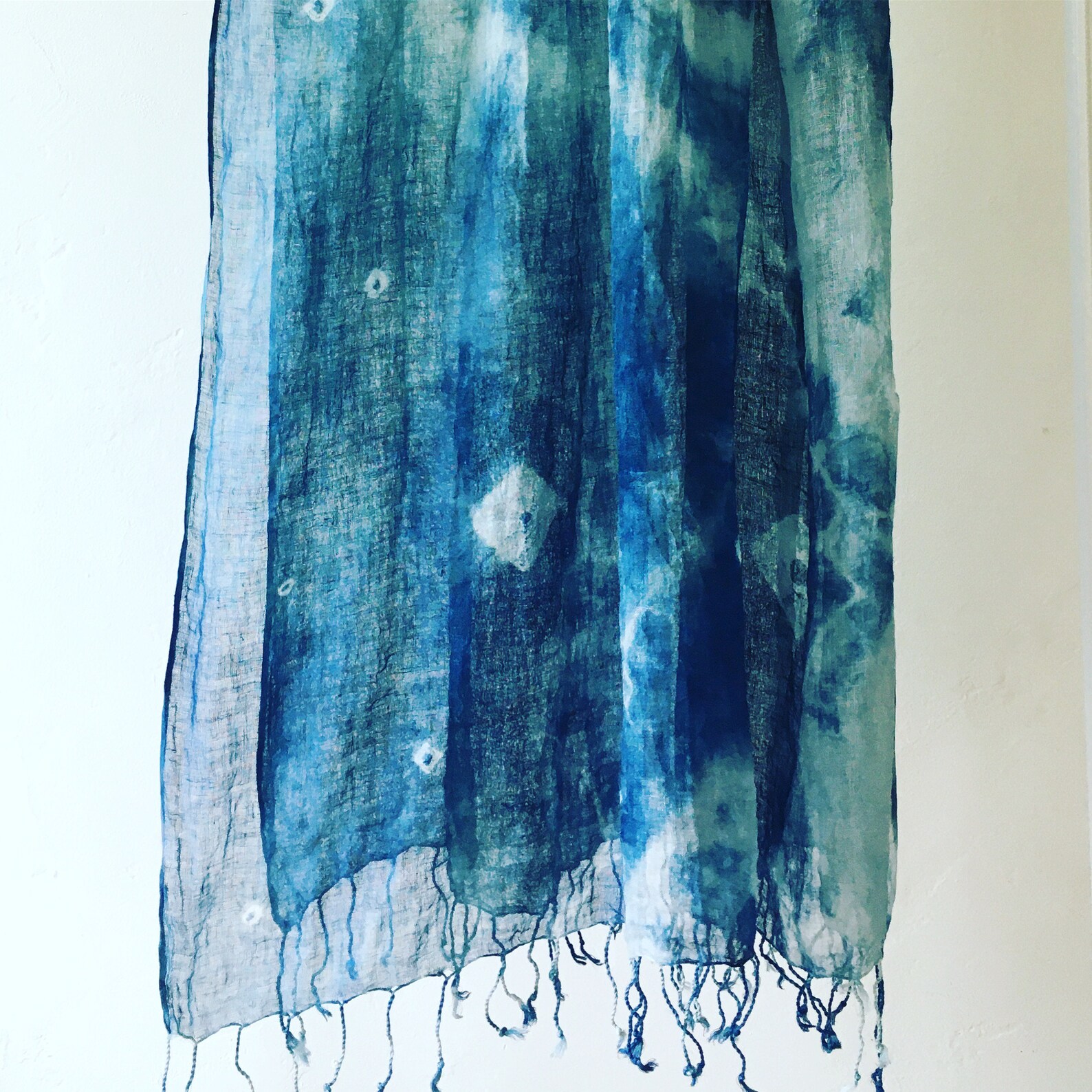 Hand-dyed Indigo Linen Shawl, Scarf, Wrap. Handmade Eco-fashion. - Etsy