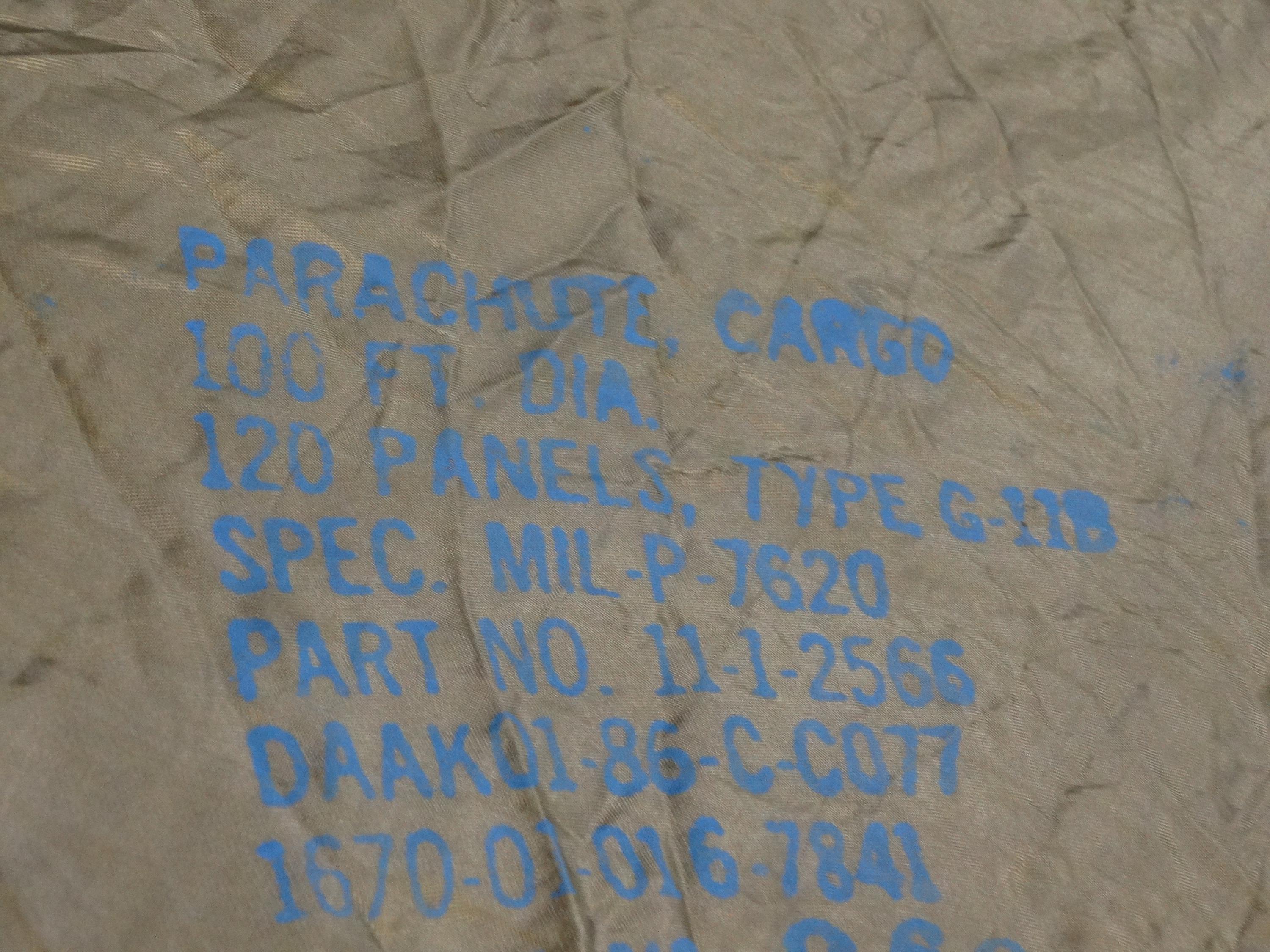 US Military 100' Cargo Parachute Canopy Type G11B (used) NSN:1670-00 ...