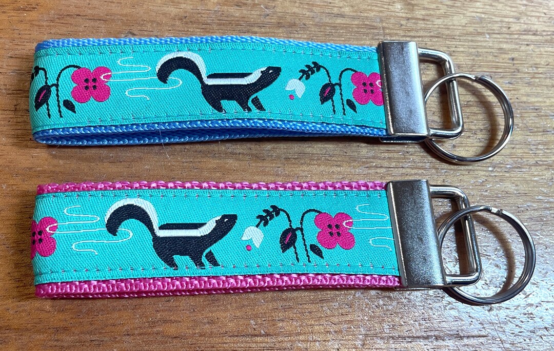 Skunk Keyring (key-chain / Key-fob) - Etsy
