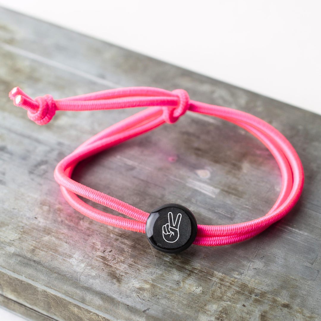 Daily Tap for Inspiration Beacon Bracelet - Peace Sign - Stretch Cord ...