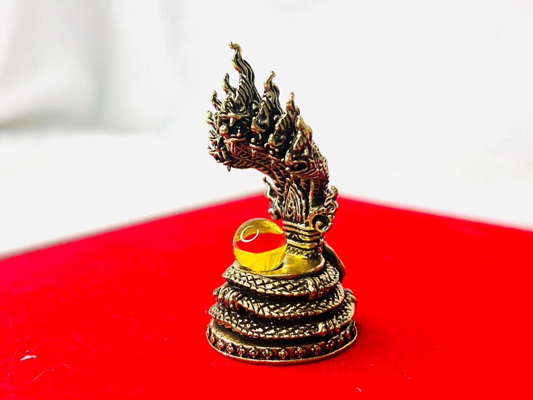 Naga Eyes Phayanak 7 Head Statue Thailand Fine Arts. Give a Blessing ...