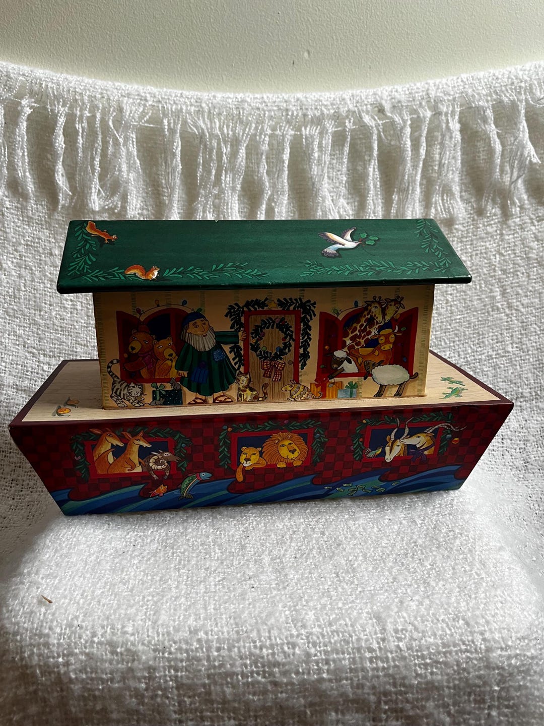 Vintage Hallmark Noah’s Ark Storage Box - Etsy