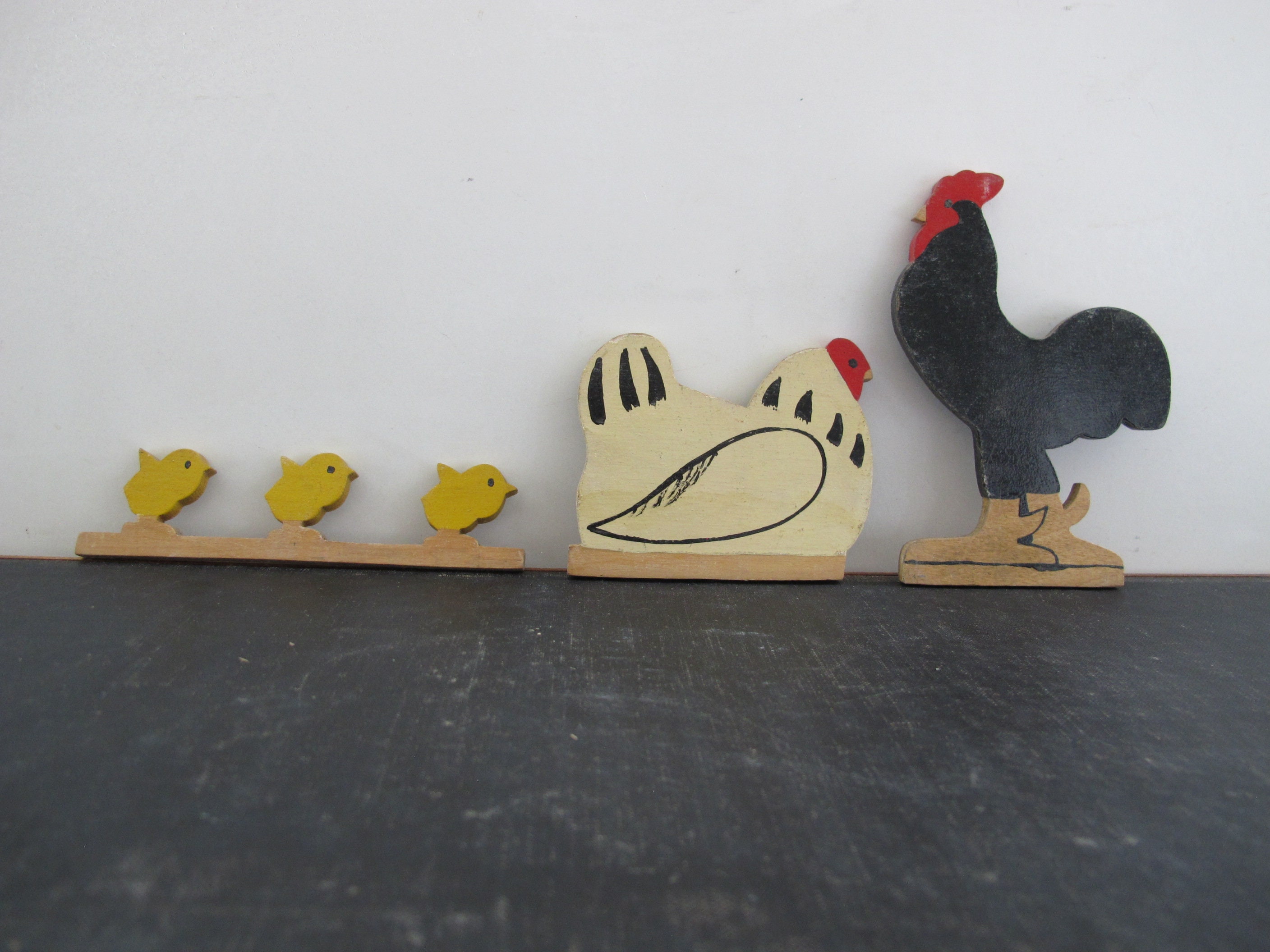 Catharine Chaytor's Jarrow Toys -- 12 Animals / Groups, 9 Slotted ...