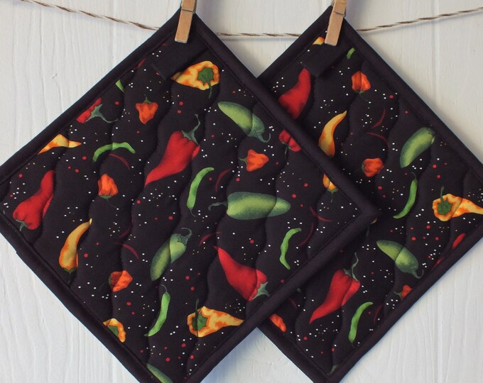 Hot Peppers Pot Holder Set - Etsy