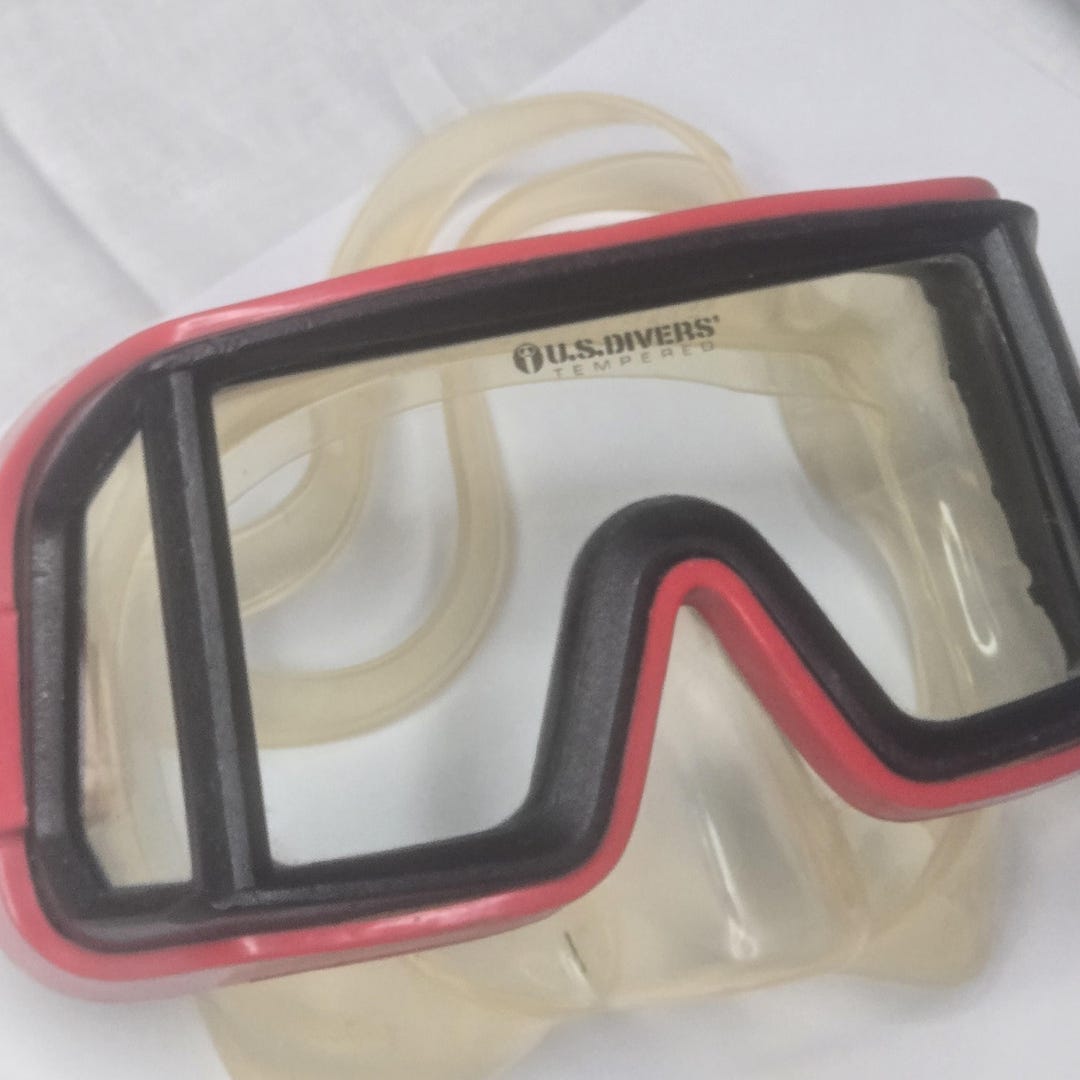 Vintage US Divers Technisub Corsica 3 Window Dive Mask Red Italian Made ...