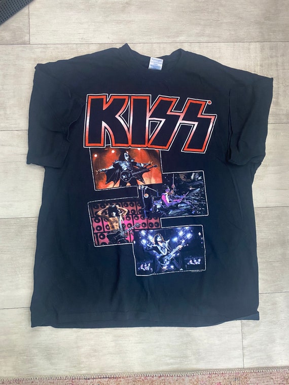 Vintage kiss concert shirt - Gem