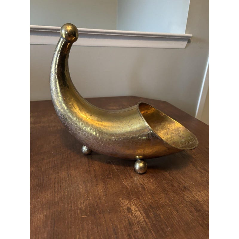 Vintage Horn of Plenty Vase - Etsy