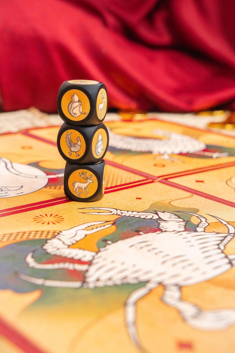 Bau Cua Tet Game – Traditional Vietnamese Lucky Game | Gourd Crab ...