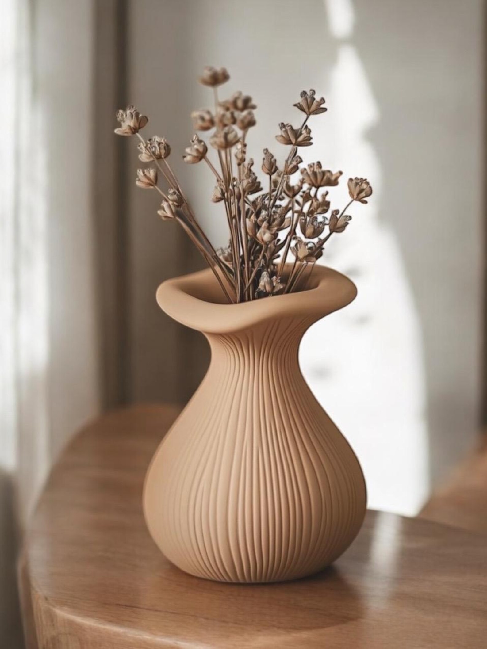 3D Printed Minimalist Vase: Modern PLA Home Decor - Etsy