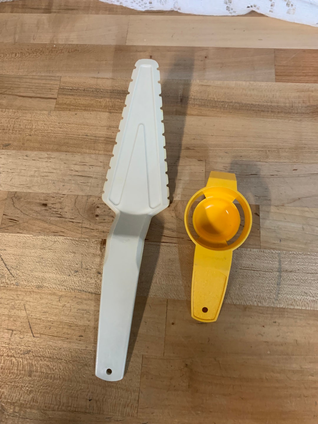 Vintage Tupperware Plastic Pie Slicer and Egg Separator - Etsy