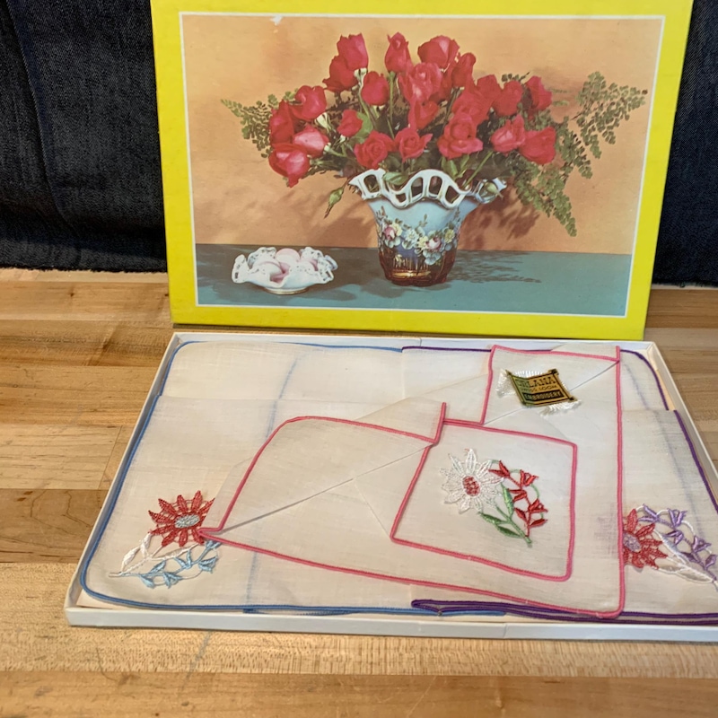 Hankie Box - Etsy