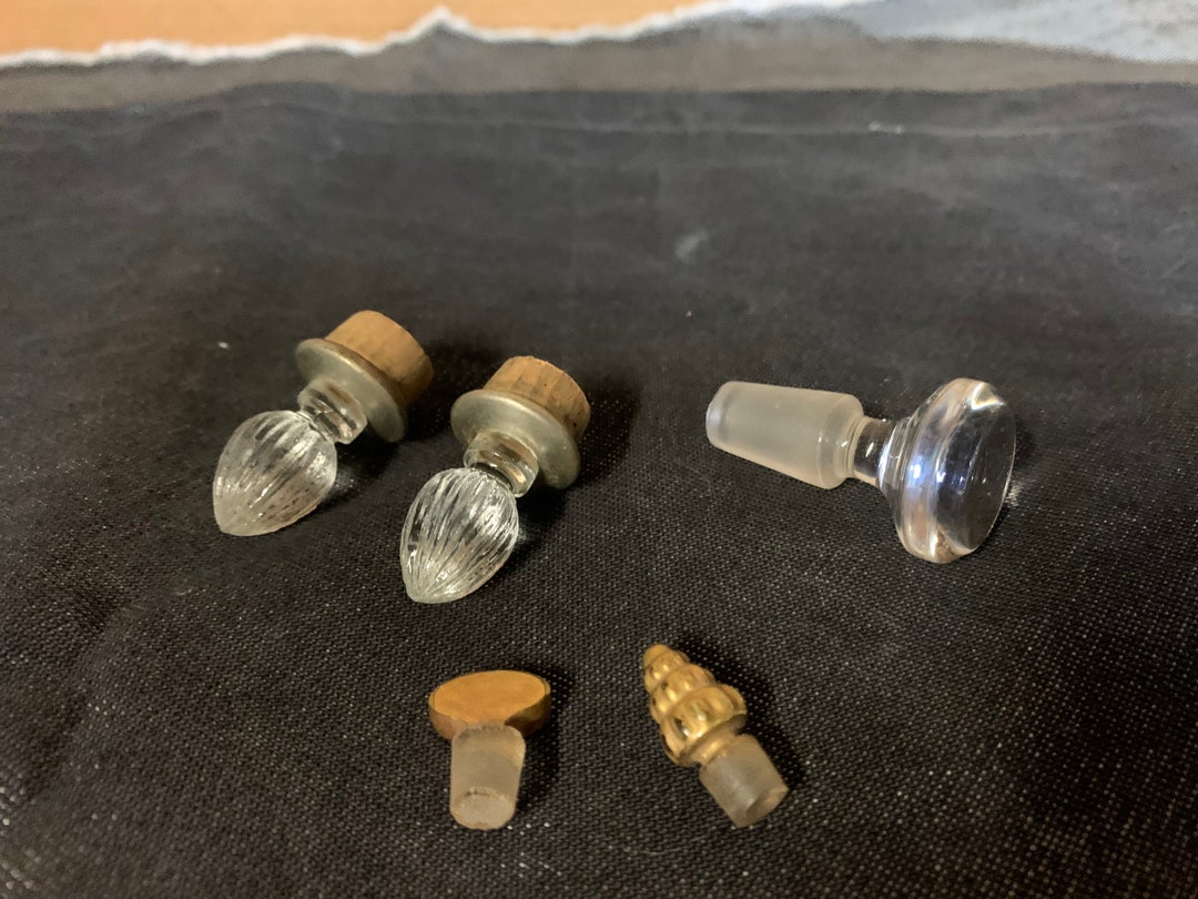 5 Vintage Various Size and Design Clear Glass Stoppers Perfume Stoppers ...