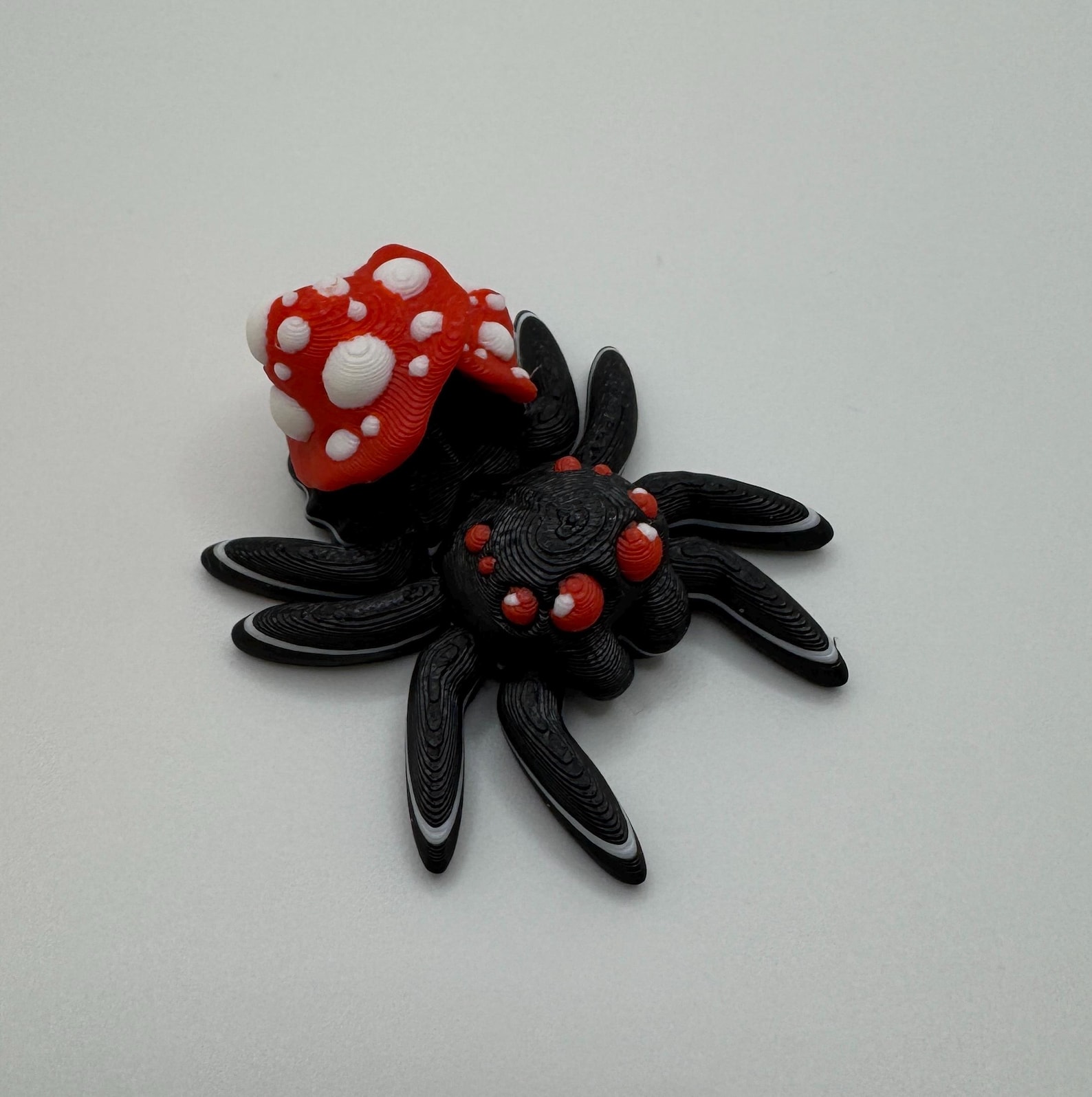 3D Printed Articulated Spiders – Mushroom, Four Leaf Clover, & Donut ...