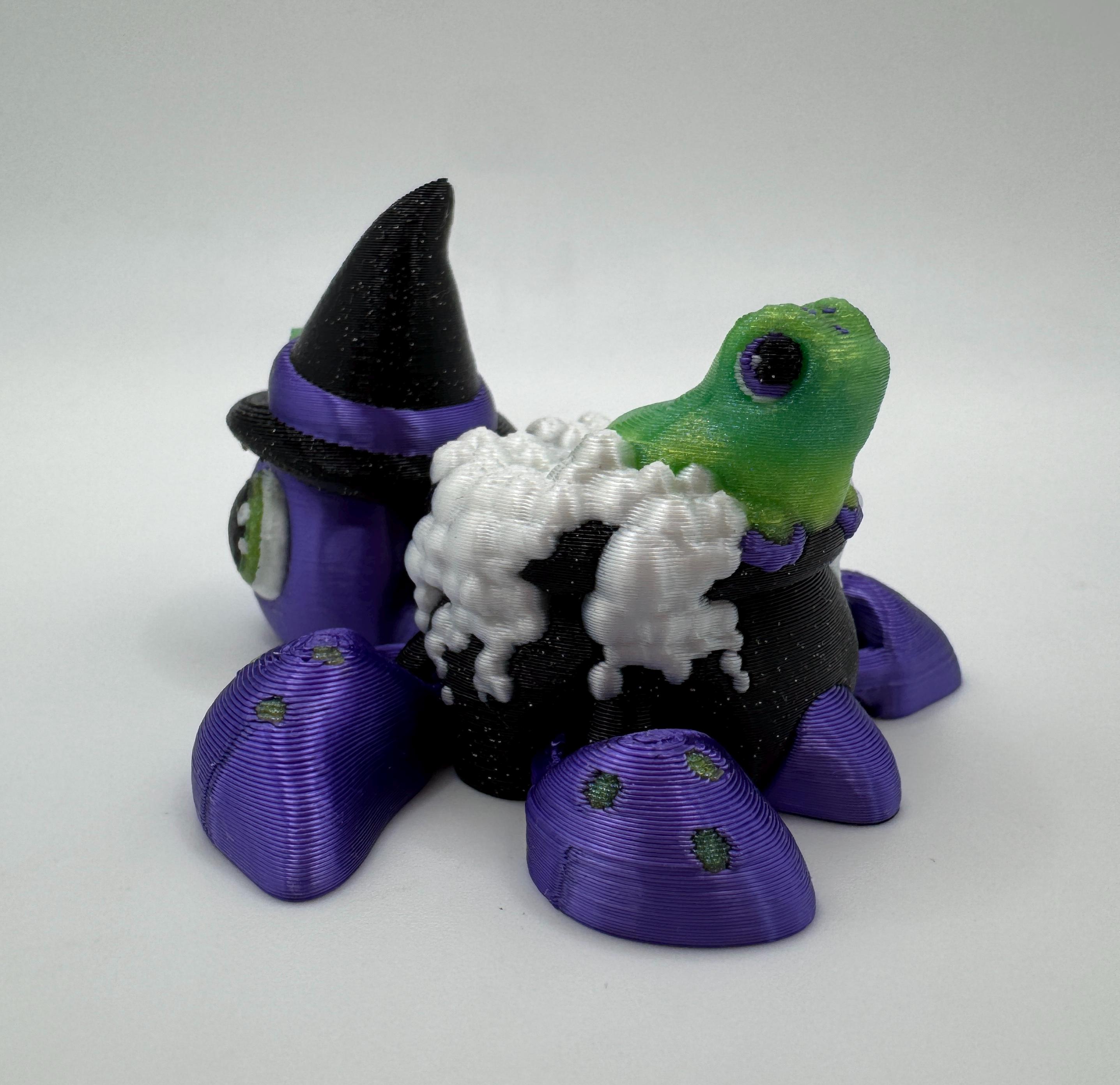 3D Printed Witch Turtle • Articulated Halloween Turtle Figurine ...